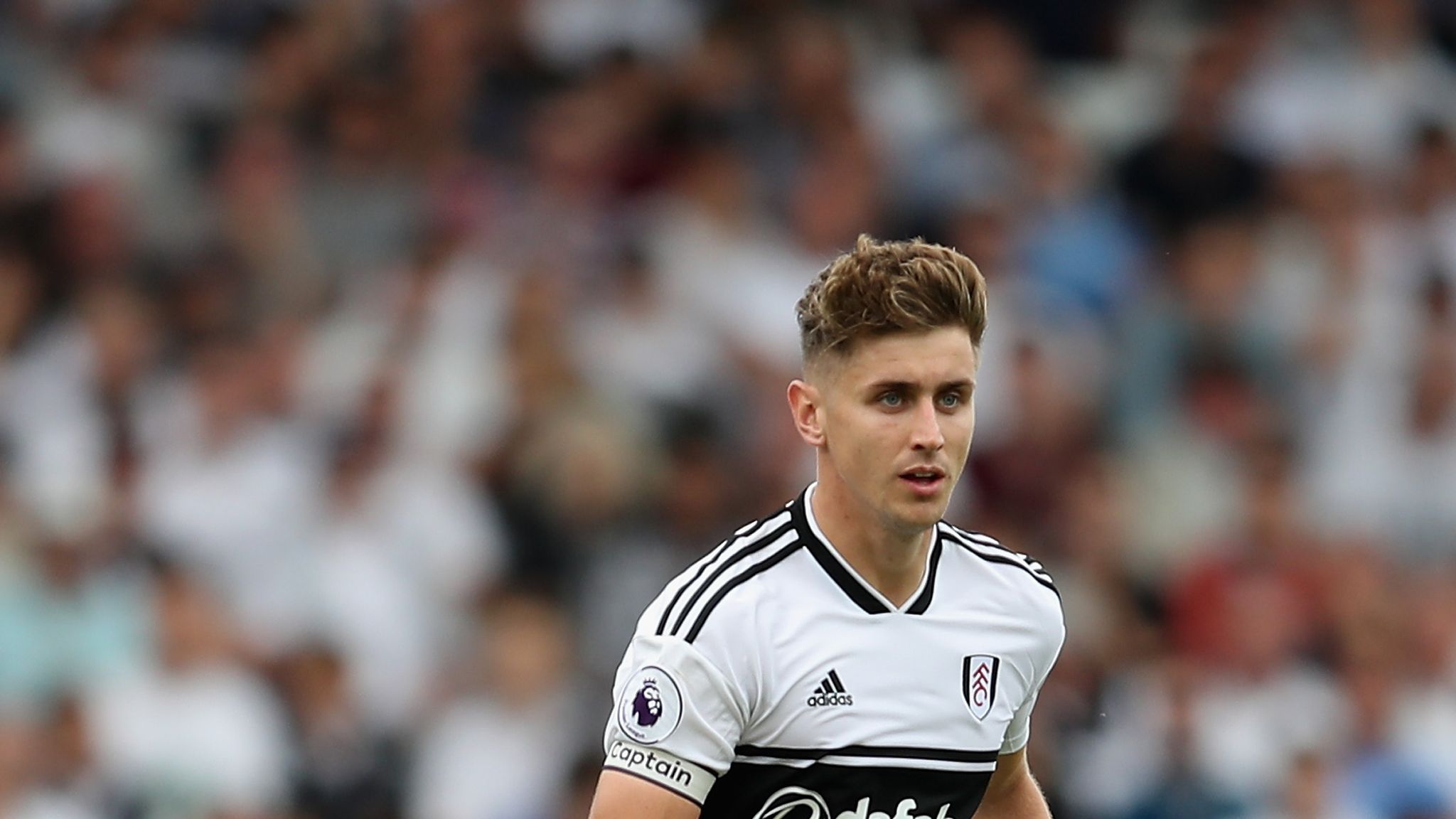 Wrexham Eyeing Fulham Captain Tom Cairney for Championship Push